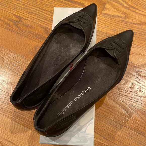 Sigerson Morrison | Shoes | Sigerson Morrison Rain Or Shine Flats ...